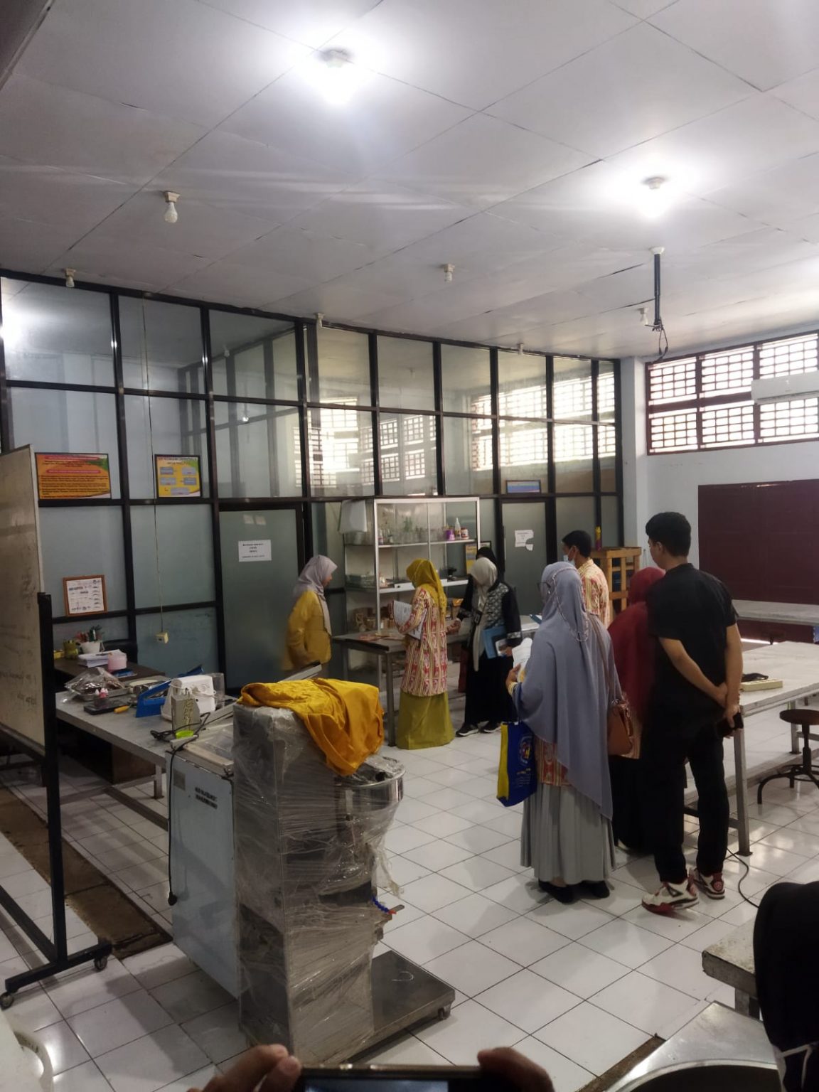 Pengolahan dan Penyimpanan Hasil Perikanan - Politani Pangkep