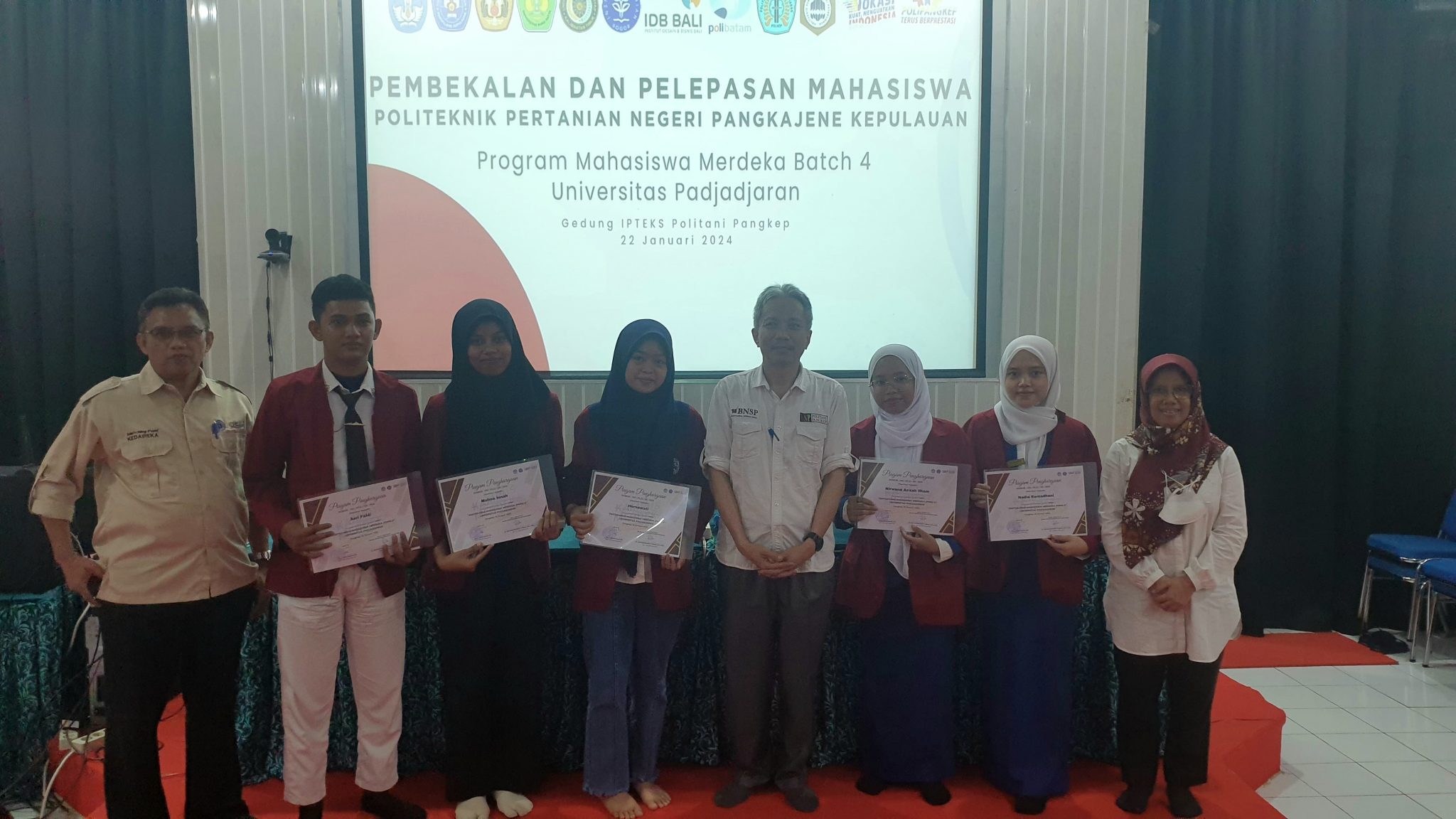 Pembekalan Dan Pelepasan Mahasiswa Program MBKM Tahun 2024 Politani Pangkep - Politani Pangkep
